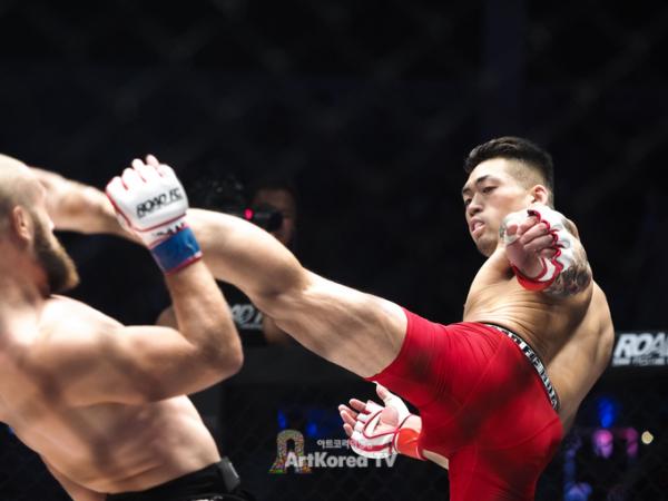 [ROAD FC 039] 피지에프, 가공할 결정력 .. 100만불 마지막 티켓 잡았다