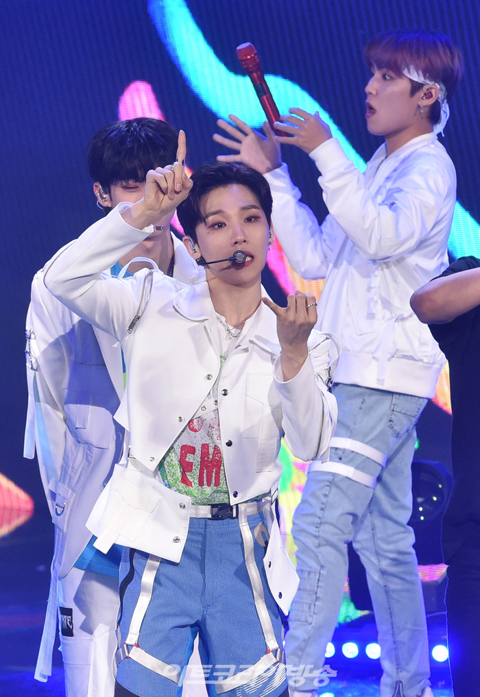 [AK화보] AB6IX, '완성형 아티스트돌 다양한 모습' (제26회 드림콘서트)