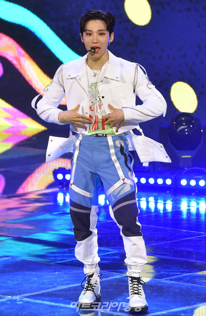 [AK화보] AB6IX, '완성형 아티스트돌 다양한 모습' (제26회 드림콘서트)