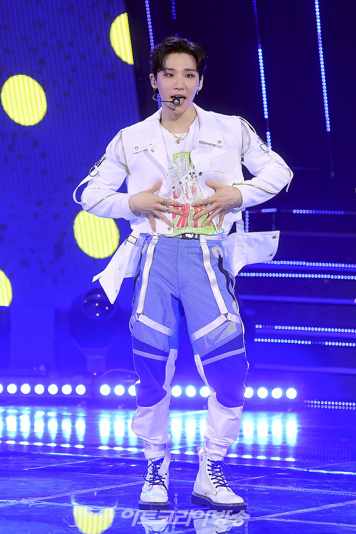 [AK화보] AB6IX, '완성형 아티스트돌 다양한 모습' (제26회 드림콘서트)