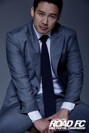 [ROAD FC 050] 정문홍 前대표, 8년 만에 지도자 복귀 ... 유재남 세컨드로 첫 참가